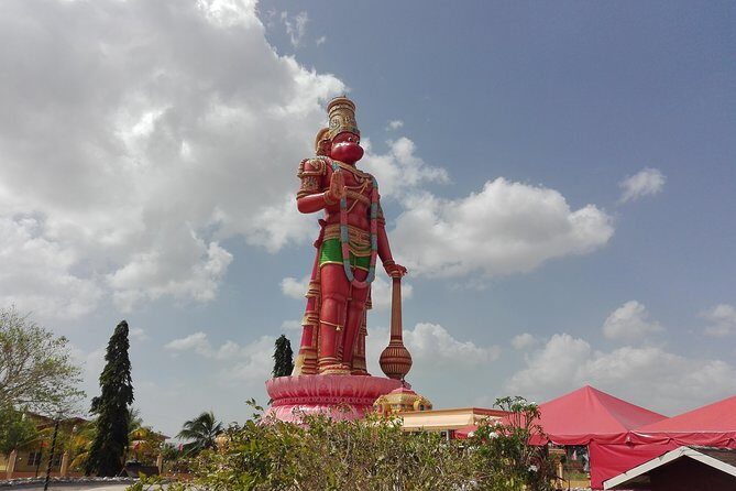 City Temple in the Sea Hanuman Murti Tour - Authentic Reviews and Traveler Insights
