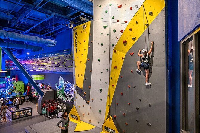 Climbing on Pico del Toro, the largest wall in the Caribbean toroverde Urban Park - Detailed Breakdown of the Climbing Experience