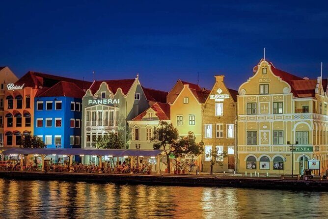 Cocktails, traditions, and Punda Vibes in Curaçao - The Excitement of Punda Vibes and Fireworks