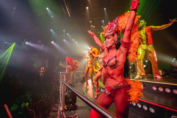 Coco Bongo Night Club Party in Punta Cana - Round Transfer & Entrance Tickets - Who Will Love This Experience?
