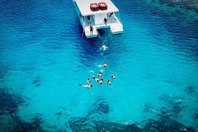 Crucero de Fiesta y Snorkel en Punta Cana - Snorkeling and Underwater Exploration