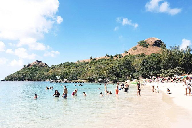 Cruise Ship Round Transfer to Reduit Beach - Analyzing the Price and Value