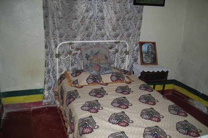 Day Trip to Bob Marley's Nine Mile and Dunn's River Falls from Falmouth - Scenic Stop at Discovery Bay’s Columbus Park