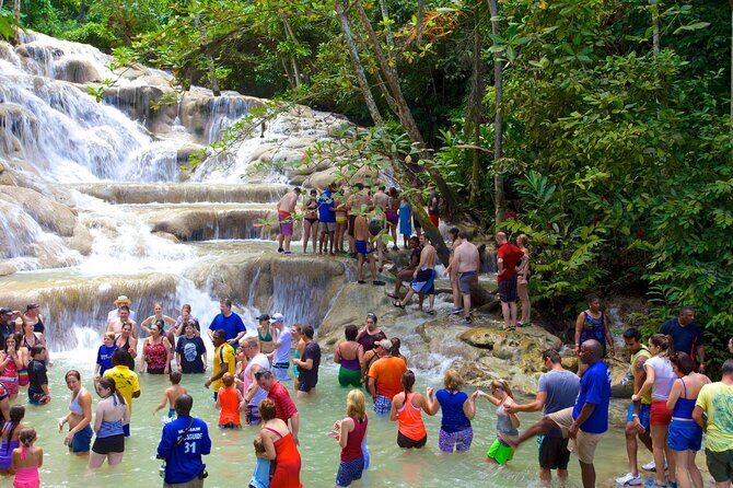 Dunn's River Falls and Blue Hole Private Combo Tour Ocho Rios - Who Should Consider This Tour?