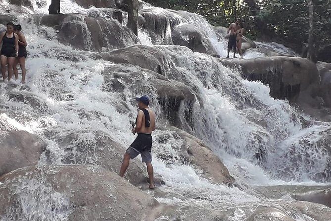 Dunn's River Falls from Ocho Rios - Transportation & Logistics: Why They Matter