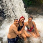 El Yunque Hike, Waterslide & Luquillo Kiosks Food with Transport - Key Points