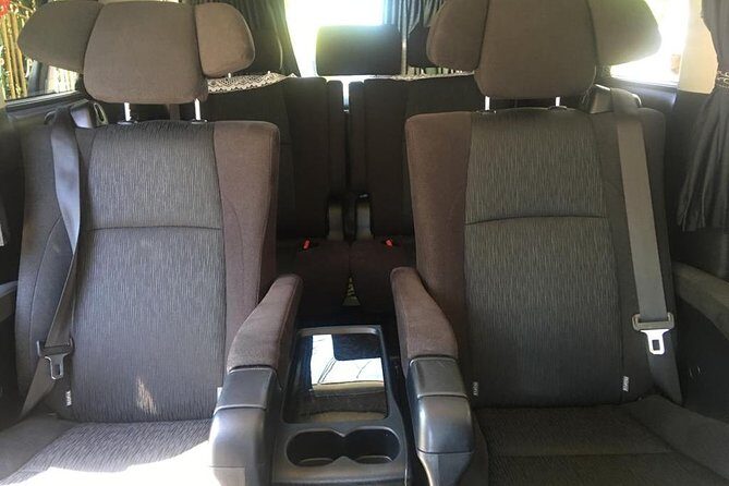 Excellence Oyster Bay Transfer To and From Montego Bay Airport (MBJ) - The Vehicle Experience: Comfort and Convenience