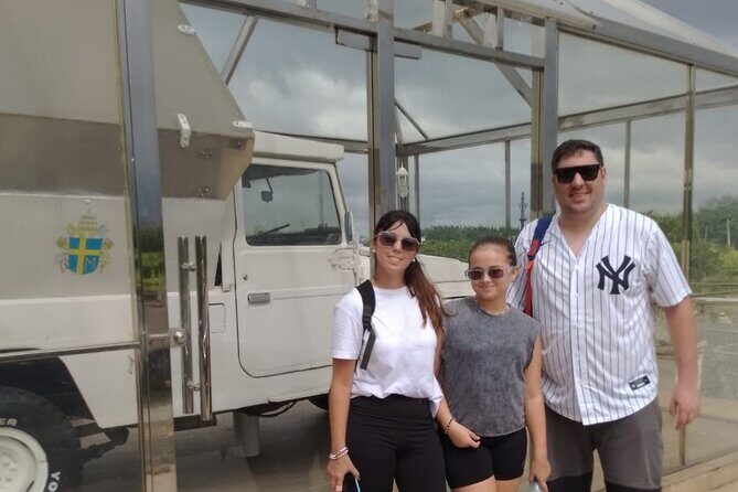 Excursion to the Three Eyes Park and the Colón Lighthouse - Transportation, Timing, and Group Size