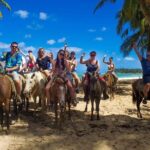 Experience A Scenic Adventure on Horseback at Montaña Redonda - Transportation and Group Size