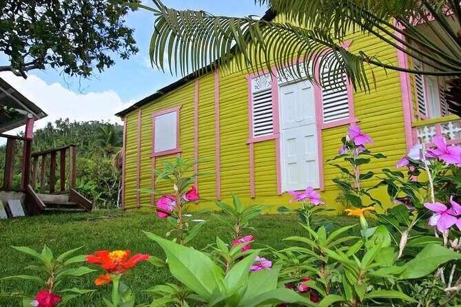 Experiencia cultural de Medio Día en Punta Cana - Stop 2: Basilica Cathedral of Our Lady of High Grace