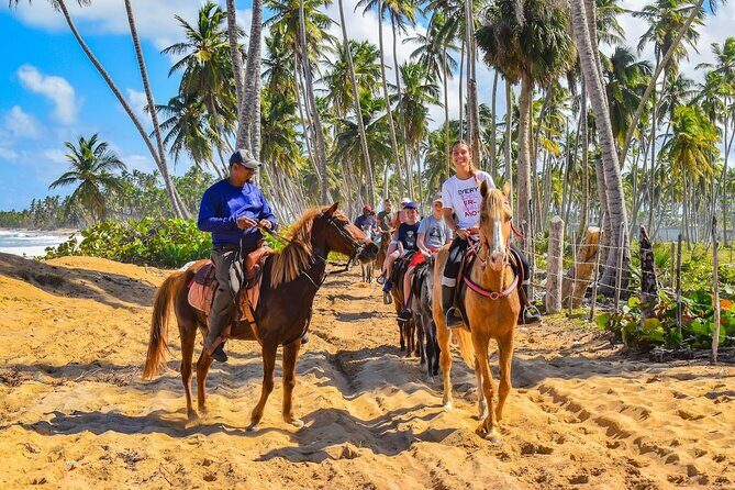 Explore Miches Horseback Riding 4x4 Beach Relaxation - Who Will Love This Tour?