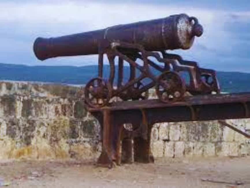 Falmouth: Customized Falmouth Day Tour and Highlights - Detailed Breakdown of the Itinerary