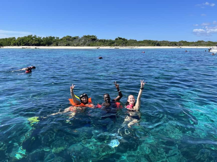 From Punta Cana: Small Group Catalina Island Snorkeling Tour - The Itinerary Breakdown: Why It Works
