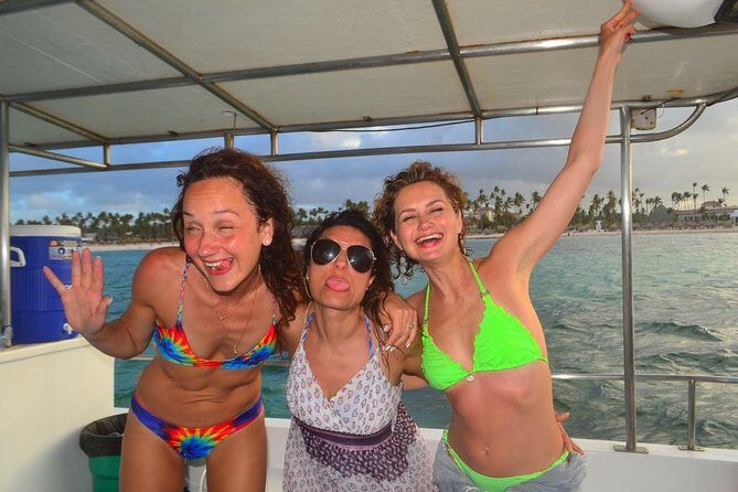 Full-Day Cruise to Saona Island - Natural Pool and Lunch - Who Is This Tour Best For?