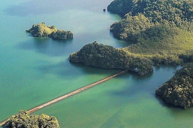 Full-Day Tour of Cayo Levantado and Los Haitises National Park - Cayo Levantado: Beach, Lunch, and Relaxation