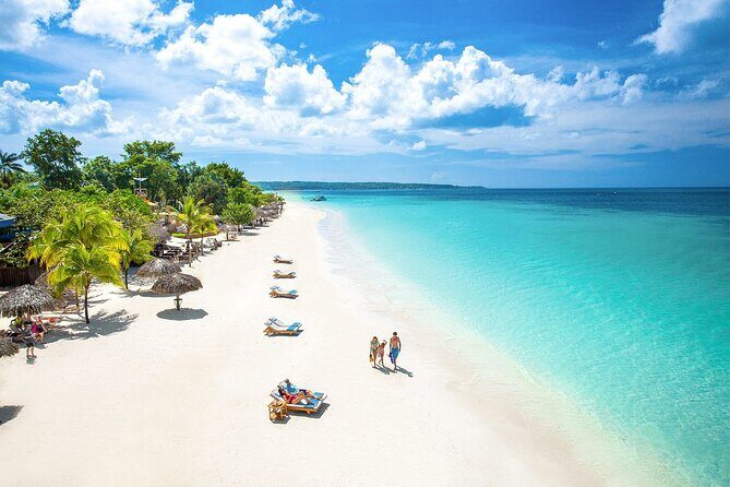 Full Day Tour to Rick's Cafe and Negril Beach - Authentic Experiences and Authenticity