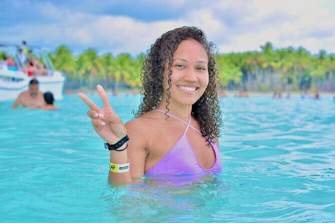 Full day VIP Excursion on Luxury Yacht to Saona Island - What Makes It Stand Out?