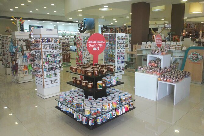 Guided Shopping Tour to Bella Mare Store (Cigars, Chocolate, Rum and Souvenirs) - Who Should Consider This Tour?