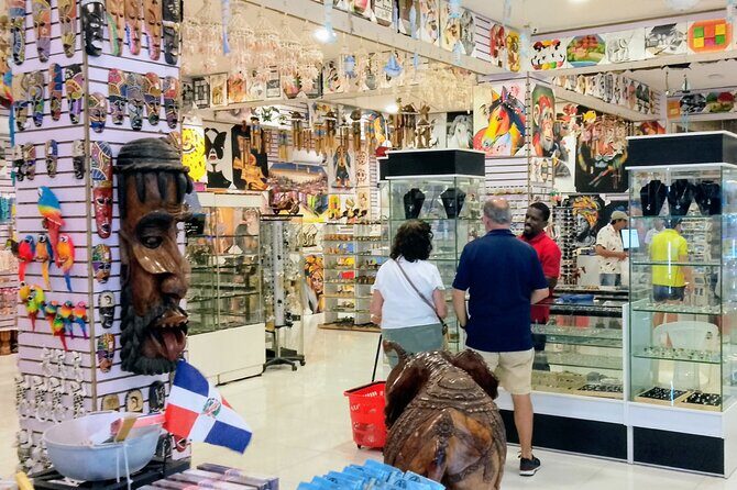 Guided Shopping Tour to WordMart Souvenirs - Round Trip Transport - Details That Matter for Your Visit