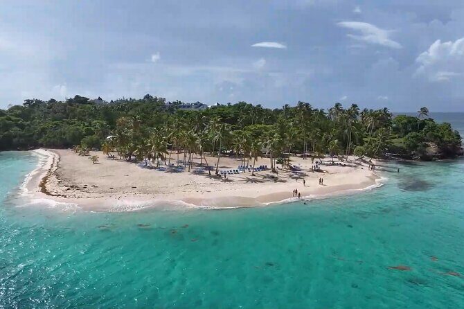 Half Day Cayo Levantado - Analyzing the Value