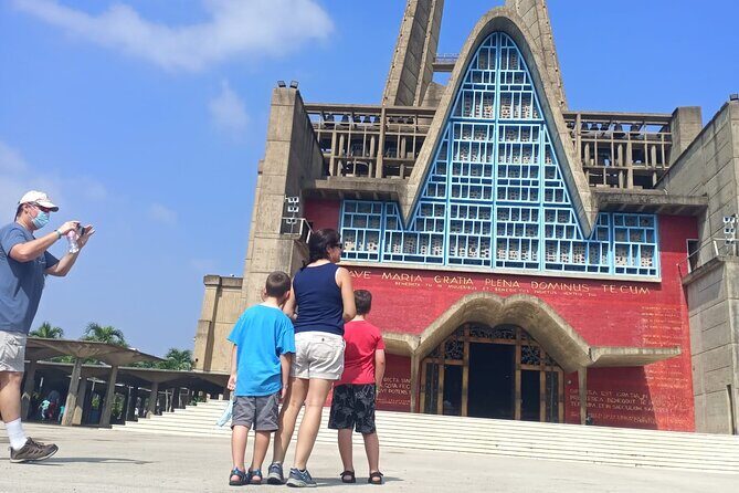 Half Day Dominican Republic Cultural Tour : Small Group - Transportation & Group Size