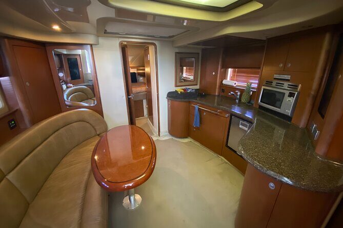 Half Day Private Tour with Jet Ski Experience in Cayman Island - Comfort and Convenience: What You Get