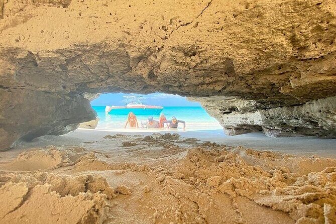 Half Day Snorkeling, Sightseeing & Island Hopping Private Charter - The Itinerary: A Day of Discovery on the Water