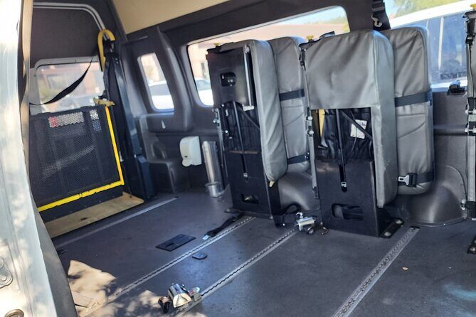 HandyCap Airport Transfer to Isla Verde, Condado or Ocean Park - Transportation Experience and Comfort