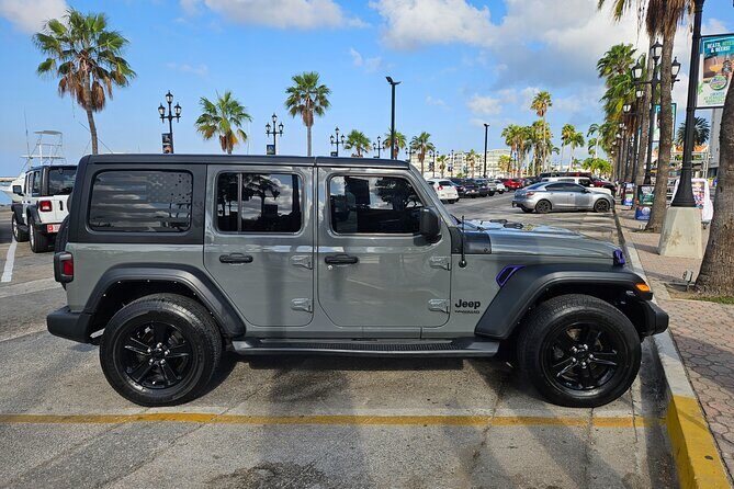 Jeep Wrangler 4 Door HardTop Rental in Aruba - The Highlights: Why Travelers Love It