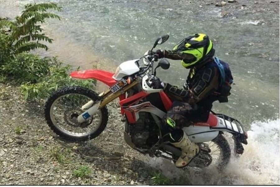 Kingston: JAMAICA Dirt bike Tour 1 day Offroad/Onroad - Authentic Experiences and Scenic Highlights