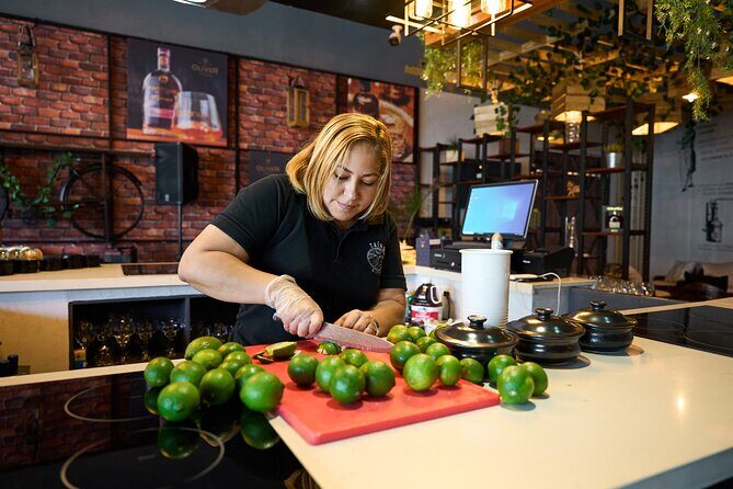 Learn How to Make Chillo al Coco & Taino Concept Store - Who Should Consider This Tour?