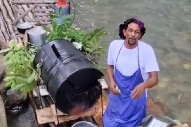 Lethe Bamboo Rafting on the Great River & Jerkie Pon the River - The Flavors of Jamaica: Lunch from Jerkie Pon the River