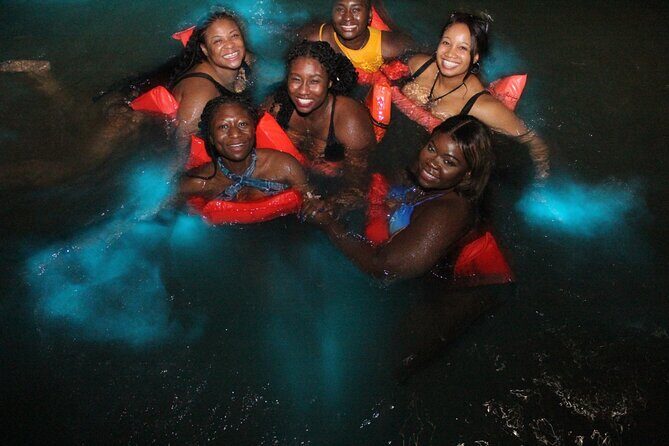 Luminous lagoon Private & Group tour from Runaway Bay - Who Should Consider This Tour?