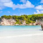 Majestic Hacienda visits the Bonao Mountain and the Anamuya River - Transportation and Group Size