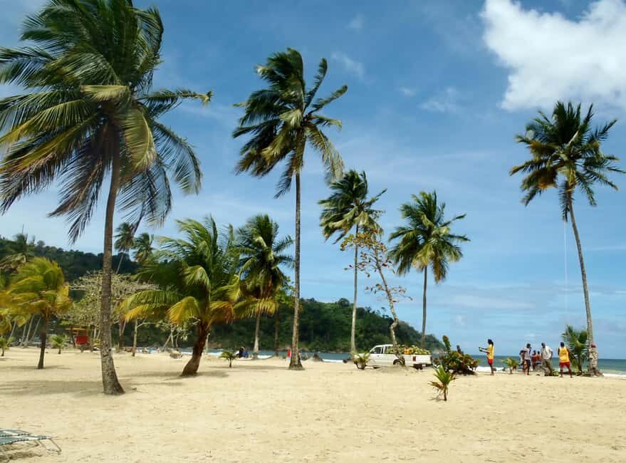 Maracas: Day Trip to Maracas Beach from Port of Spain - Maracas Bay: The Jewel of Trinidad’s Beaches