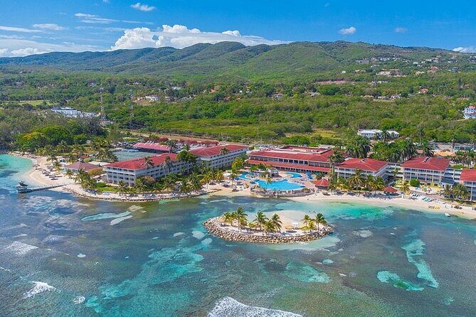 Montego Bay Airport Ja MBJ to Hotels in Montego Bay or Falmouth - What to Expect During Your Transfer