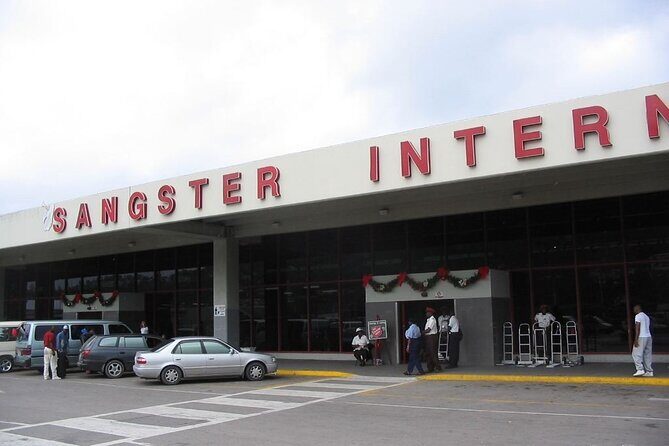 Montego Bay Airport to Hotels in Lucea Grand Palladium - The Booking Process and What You Can Expect