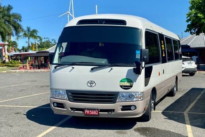 Montego Bay Airport Transfer to Resorts in Montego Bay - What to Expect During the Transfer