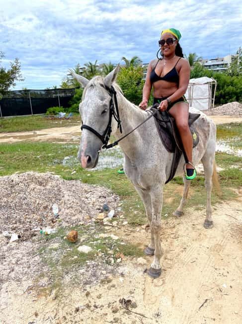 Montego Bay: Dunn's River Falls & Horseback Riding Adventure - The Itinerary: What to Expect