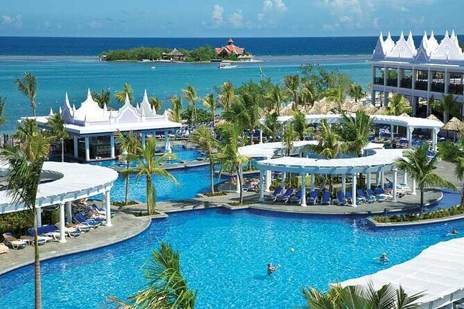 Montego Bay Hotels Airport transfer - What the Reviews Tell Us