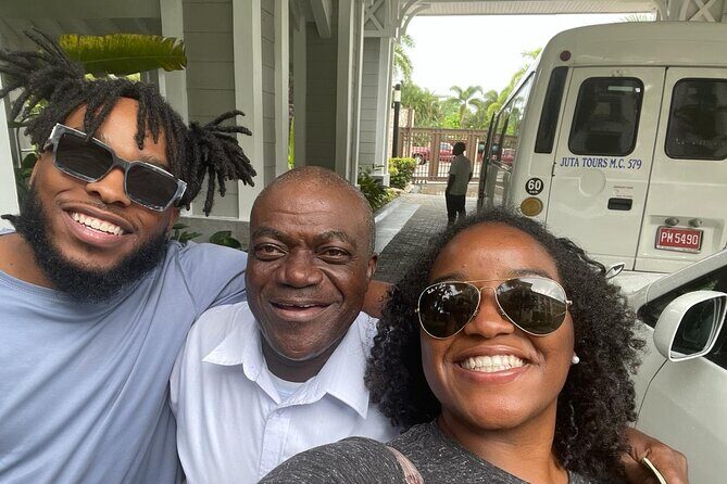 Montego Bay Hotels Private Airport Transfer - The Experience: From Airport to Hotel