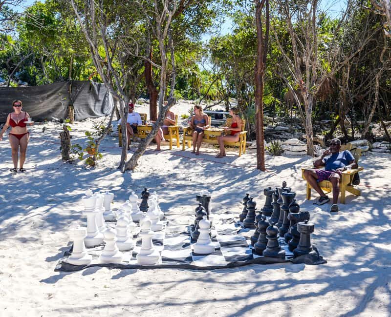 Nassau: Private Island & Snorkeling, Turtles, Drinks, & BBQ - Detailed Breakdown of the Itinerary