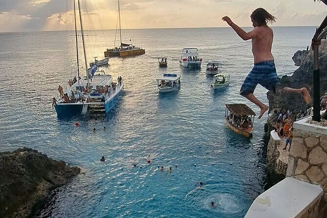 Negril 7 Mile Beach and Rick's Cafe day tour from Montego Bay - Analyzing the Value