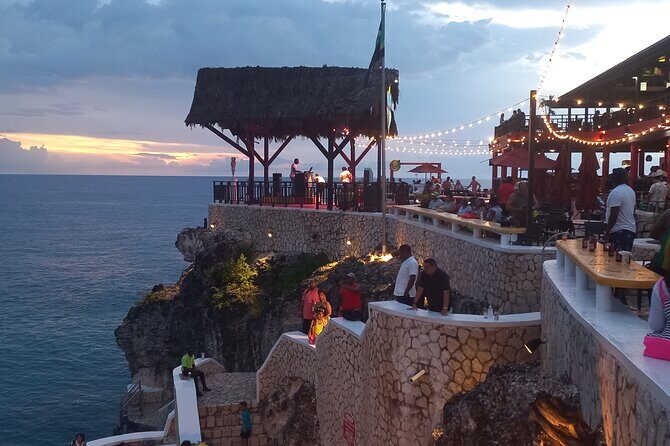 Negril 7 Miles White Sand Beach and Rick's Cafe from Montago Bay - The Itinerary in Detail