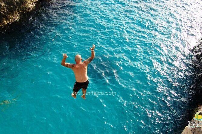 Negril Beach Beach Ricks Cafe and Sunset Tour - What’s Included and What’s Not