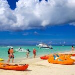Negril Beach Experience and Rick's Café Combo Tour Negril - Who Should Book This Tour?