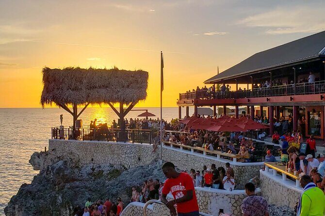 Negril Highlights to 7 Mile Beach, Rick's Cafe and Shopping - Who Will Love This Tour?