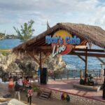 Negril: Seven Mile Beach, Craft Market, and Ricks Café Tour - The Craft Market: A Taste of Local Culture