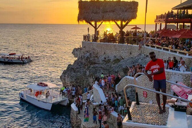 Negril Seven Mile Beach & Ricks Cafe - Transitioning to Ricks Café