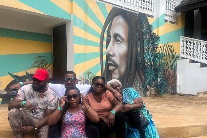 Nine Mile Reggae & History Guided Tour to Bob Marley's Birthplace - Exploring Nine Mile: The Heart of the Experience